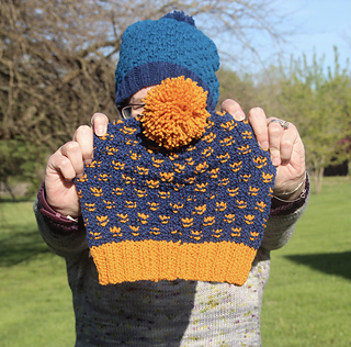 Ravelry: Snickersnack pattern by Laura Cameron