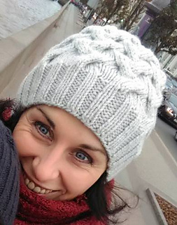 Ravelry: Foksik's Winter cable hat