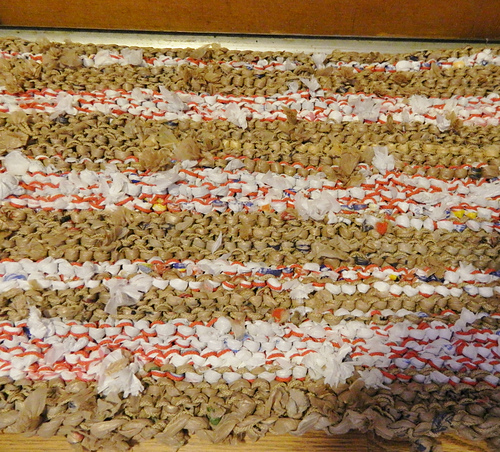 Ravelry: Grocery Bag Throw Rug pattern by Carrie Forrest Dweller Duvall