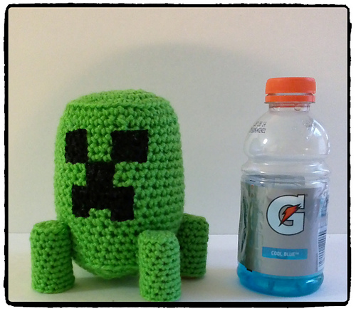 Ravelry: Minecraft Creeper Plush pattern by Fozybear's Cottage Crochet
