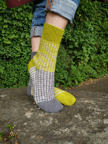 Ravelry: Gallivant pattern by Francesca Hughes