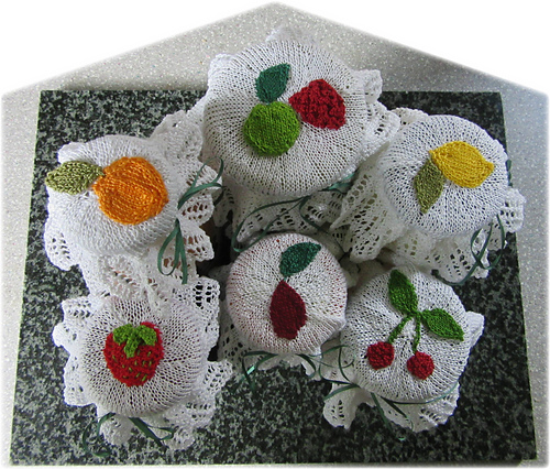 Ravelry: Knitted jam jar covers pattern by Frances Powell