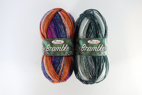 Ravelry: Bramble Scarf pattern by Frankie Brown