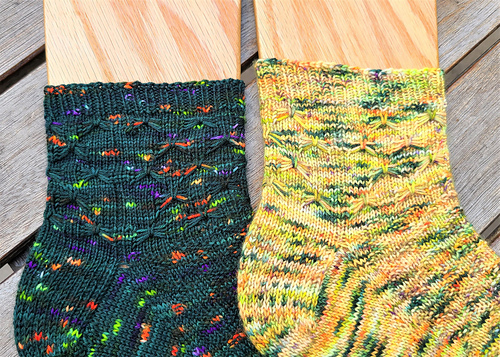 Ravelry: The Anansi Socks pattern by Michelle Enerson