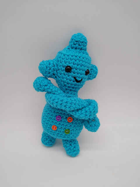 Ravelry: Hug-Bots pattern by Elaine Okupski