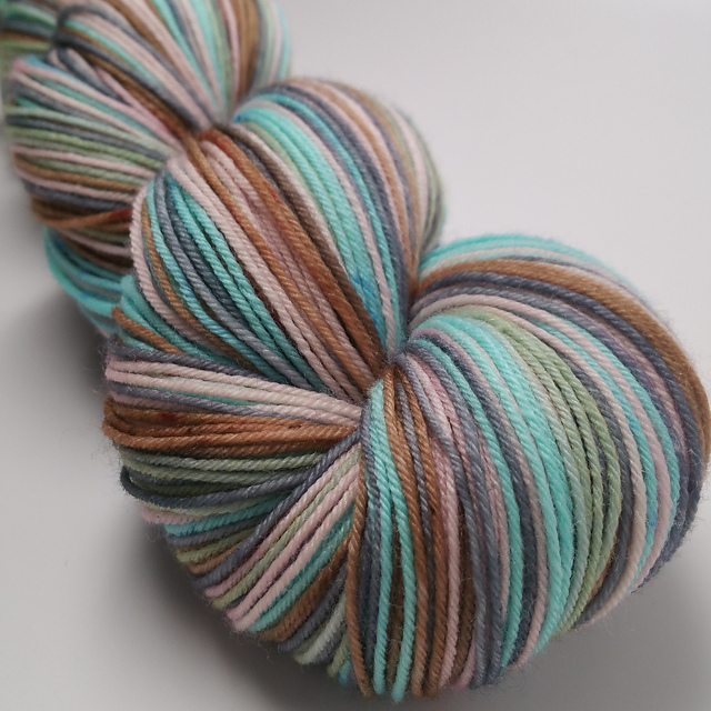 Ravelry: Must Stash Yarn & Fiber Perfect Must Match