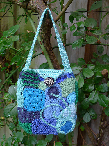 Ravelry: Freeform Bag pattern by Lena Knudsen