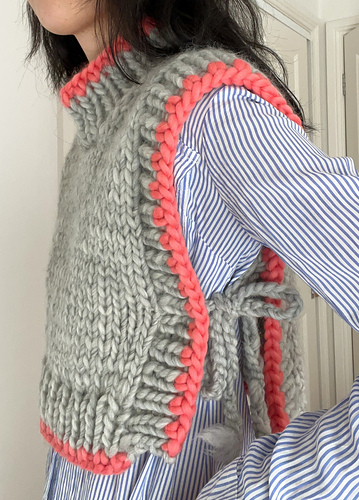 Ravelry: Super Chunky Slipover pattern by Friday Knits