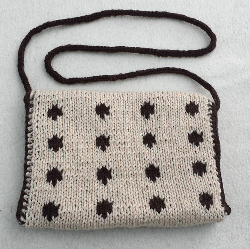 Ravelry: K-9 Easy Double Knit Purse pattern by Frivolite Handcrafts