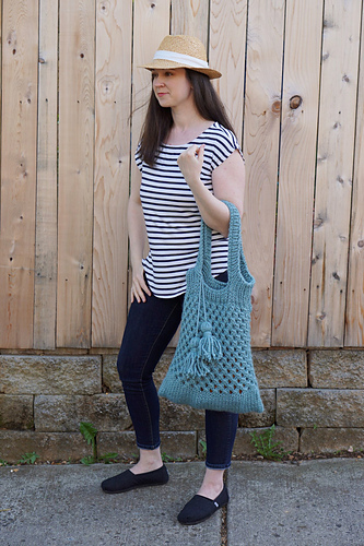Ravelry: Monterosso Market Bag pattern by Elise Ljiko