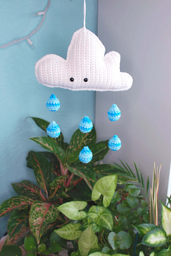 Ravelry: April Showers pattern by Brenna Eaves