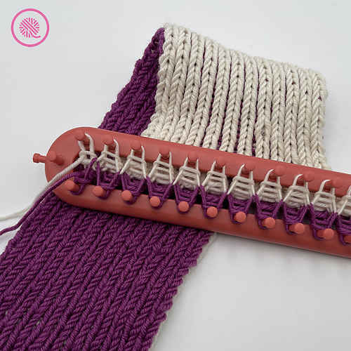 Ravelry: Double Knit 2 Color Scarf pattern by Kristen Mangus