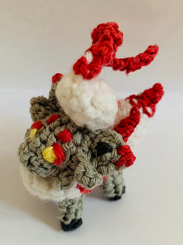 Ravelry: Hisuian Zorua Pokemon pattern by Gaby J