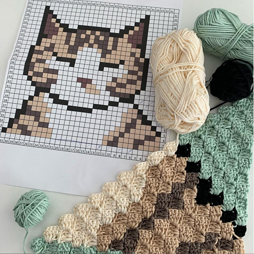 Ravelry: C2C Cats Blanket pattern by Gaia Divina