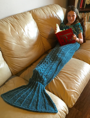 Ravelry: My Little Mermaid Tail pattern by Lara Simonson