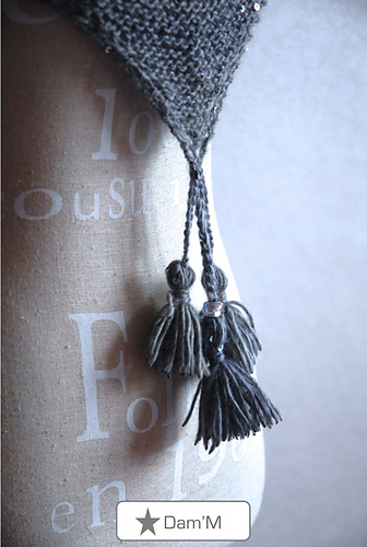 Ravelry: Paillettes pattern by Dam'M (Alexia Giraud)