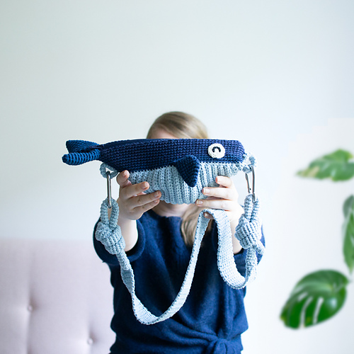Ravelry: Wally the Whale bag & pouch pattern by Veronica Lönnqvist