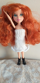 Ravelry: Bratz #028 White dress pattern by stickatillbarbie.se