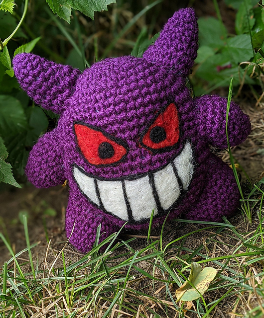 Ravelry: Gengar Amigurumi pattern by Lindsay Hoffman
