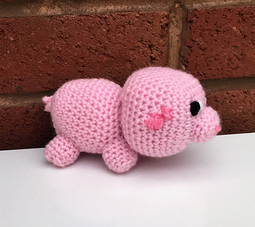 Ravelry: Minecraft Pig Doll pattern by Teenie Crochets