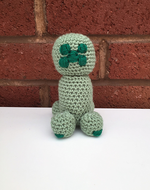 Ravelry: Minecraft Creeper Doll pattern by Teenie Crochets