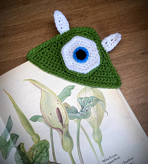 Ravelry: Corner Bookmark - Monsters Inc pattern by Teenie Crochets