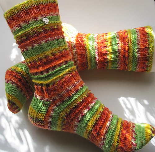 Ravelry: Mojo Light Socks pattern by Wollelfe