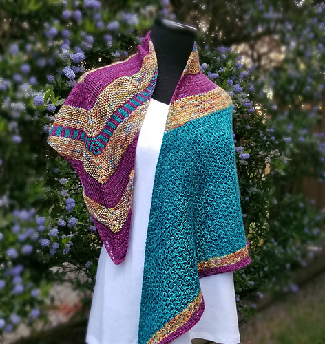 Ravelry: Sea Glass Beach pattern by Maria Do Souto