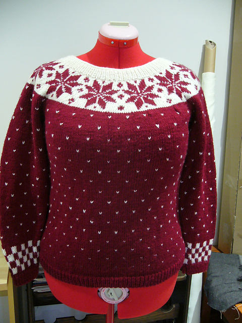Ravelry: Circular Yoke with Snowflake Fair Isle pattern by Cleckheaton