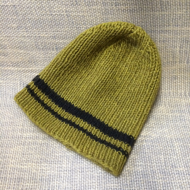 Ravelry: The Ridge pattern by Sharyn Anhalt