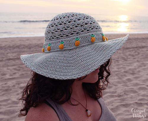 Ravelry: Piña Colada Sun Hat pattern by Julie King