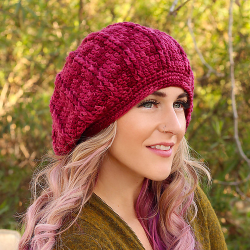 Ravelry: Ferris Wheel Slouchy Hat pattern by Julie King