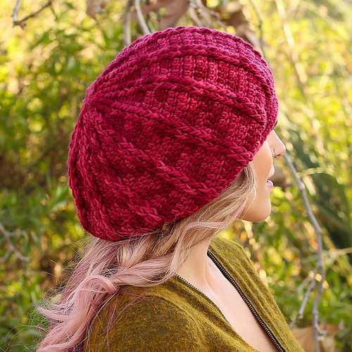 Ravelry: Ferris Wheel Slouchy Hat pattern by Julie King