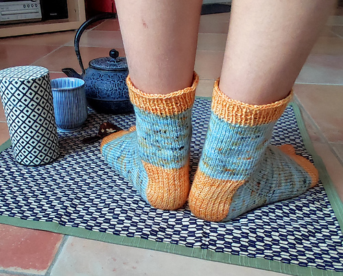 Ravelry: Soleil levant pattern by L'Atelier des Glénettes