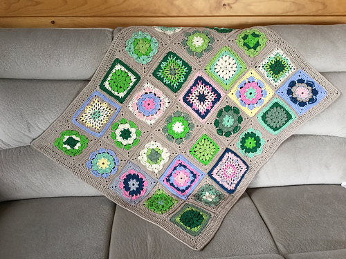Ravelry: Octa'ghan pattern by Julie Yeager