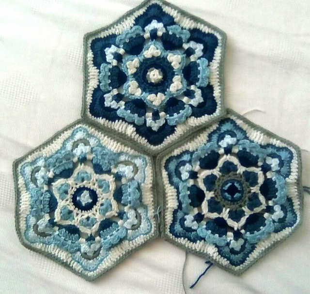 Ravelry: Goffel's Delft crochet blanket