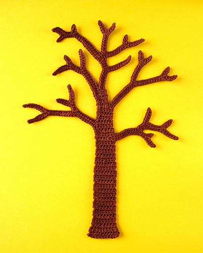 Ravelry: Tree Applique pattern by GoldenLucyCrafts