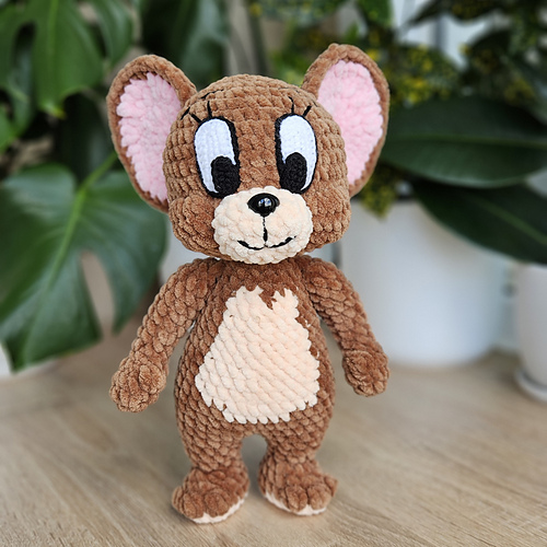 Ravelry: Plush Jerry Mouse pattern by Goozell Tinchurina