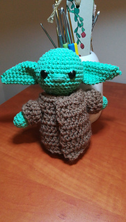 Ravelry: Baby Yoda pattern by Una Stipic