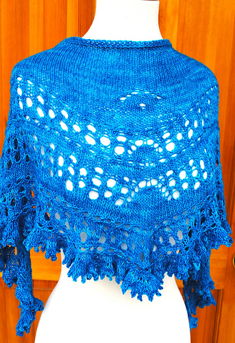 Ravelry: Octopus's Garden Shawl pattern by Grace Akhrem
