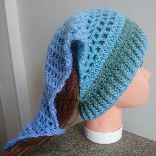Ravelry: Spring Breeze Kerchief pattern by Gramms Designs