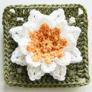 Ravelry: Water Lily Granny Square pattern by GrannySquare.Me