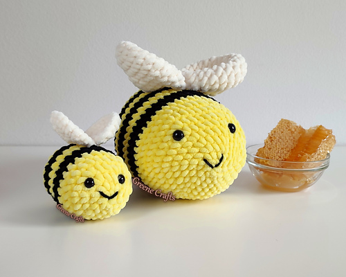 Ravelry: Bee Plush Toy pattern by Susanne Grünes