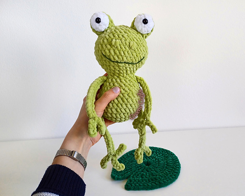 Ravelry: Frog Plush Toy pattern by Susanne Grünes