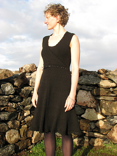 Ravelry: The little Black Dress pattern by Gudrun Johnston