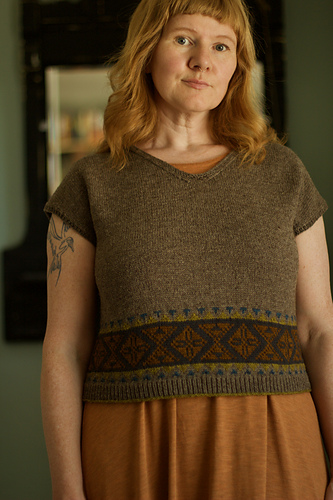 Ravelry: Calypso Crop pattern by Gudrun Johnston