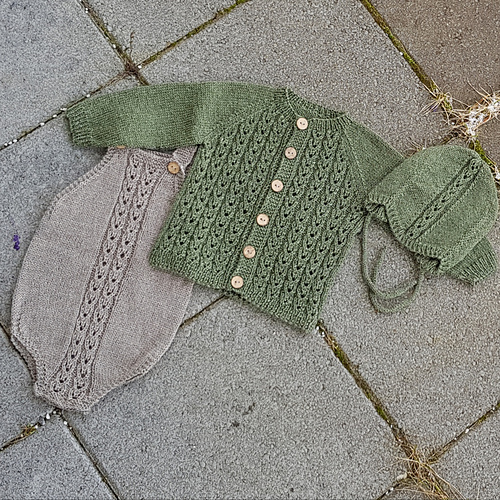 Ravelry: Júní sett pattern by Gudrun Maria