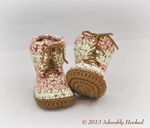 Ravelry: Little ComBrat Combat Boots pattern by Elizabeth Alan