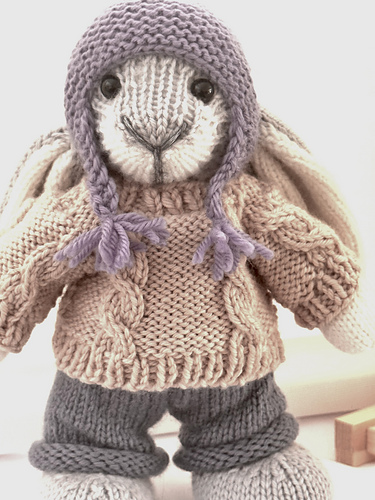 Ravelry: Bilberry Bunny pattern by Pat Alinejad