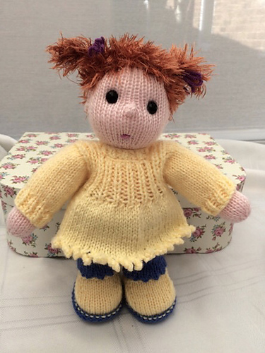 Ravelry: Pocket Poppet Doll pattern by Pat Alinejad